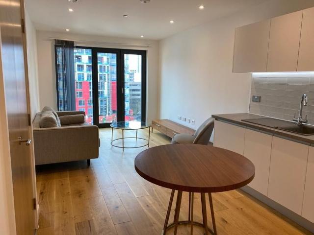 1 Bed Flat, Windmill Street, B1