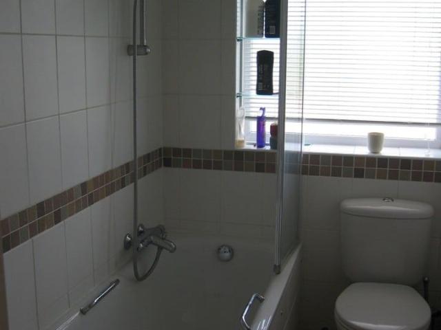 1 Bed Flat, Windsor Court, N11