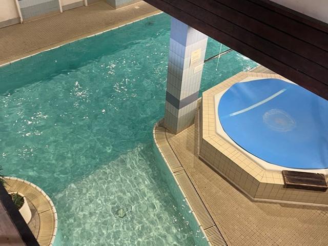 1 bed flat with Pool, Jacuzzi, Sauna, Gym Zone 2