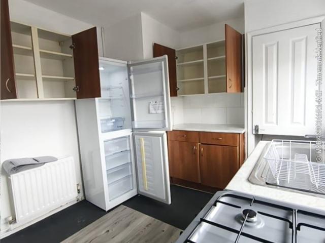 1 Bed Flat, Woodbridge Road, IG11