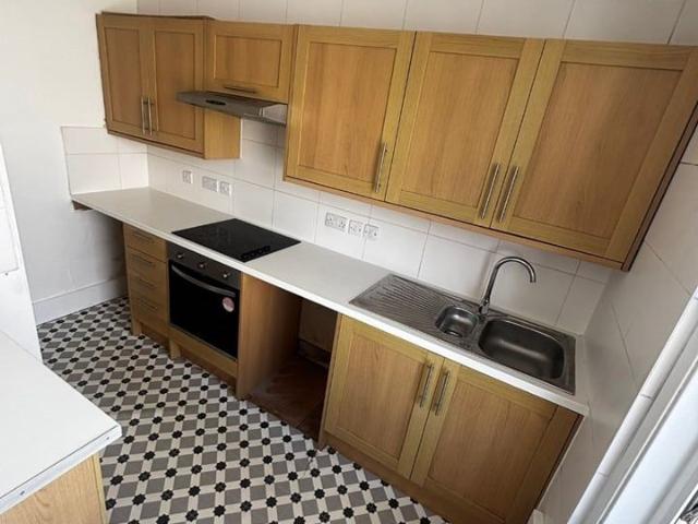 1 Bed Flat, Wordsworth St, BN3