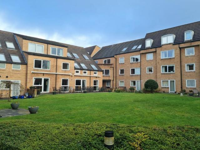 1 Bed Flat