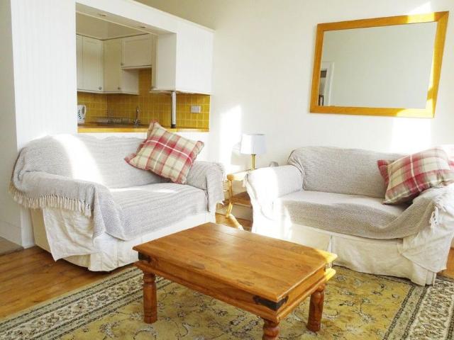 1 Bed Flat