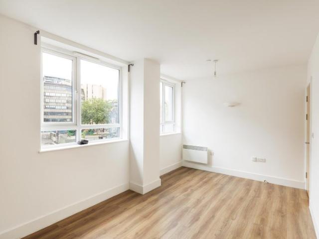1 Bed Flat