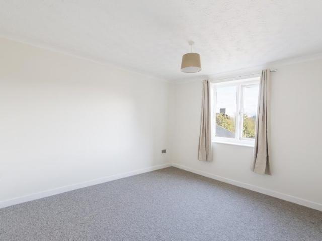 1 Bed Flat