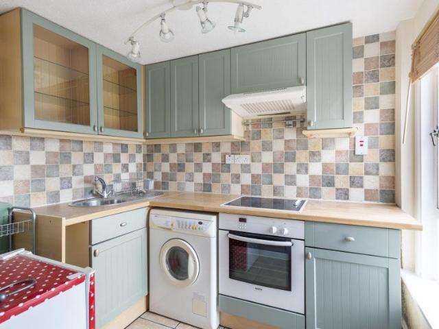 1 Bed Flat