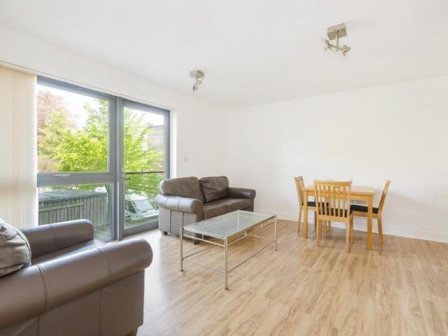 1 Bed Flat