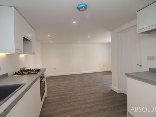 1 bed ground floor flat to rent in Midvale Road, Coworth Court Midvale Road, TQ4