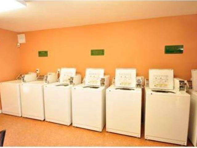 1 Bed Grossmont Estates