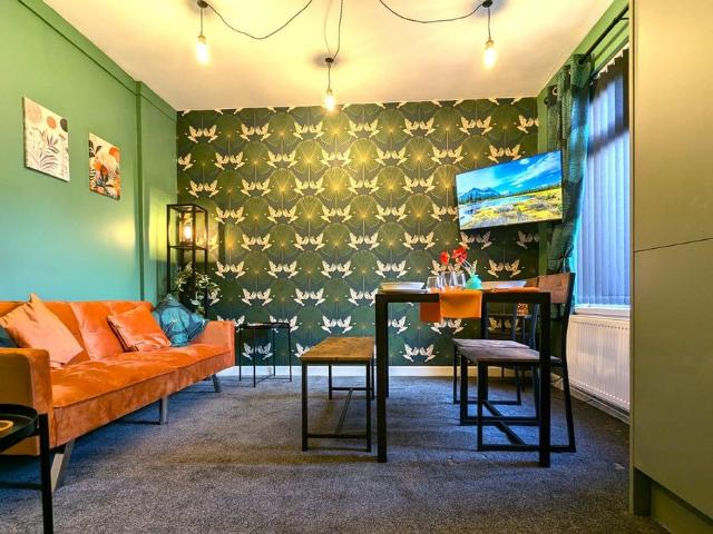 1 bed House To Let
