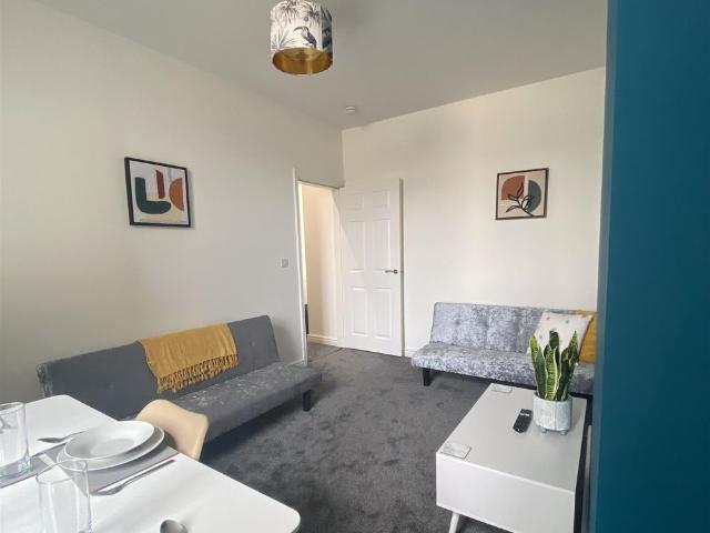 1 bed house to rent in Montague Road, Burnley, BB11