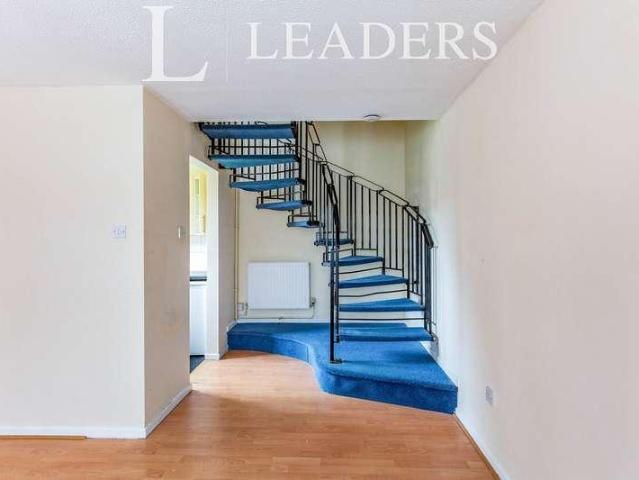 1 bed house to rent