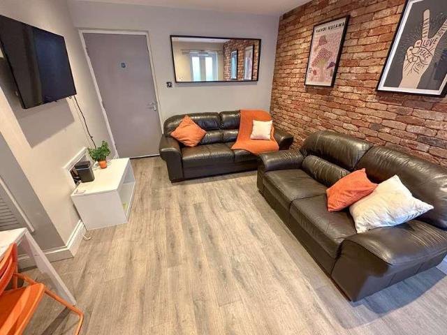 1 bed house to rent