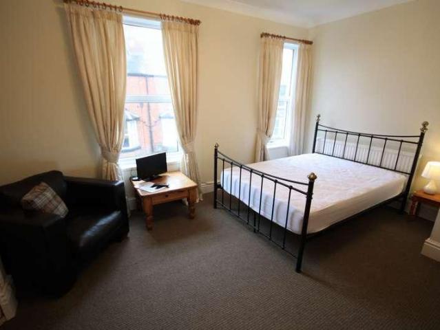 1 bed house to rent