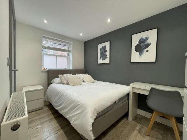 1 bed house to rent