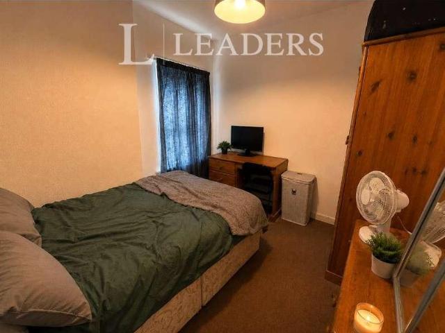 1 bed house to rent