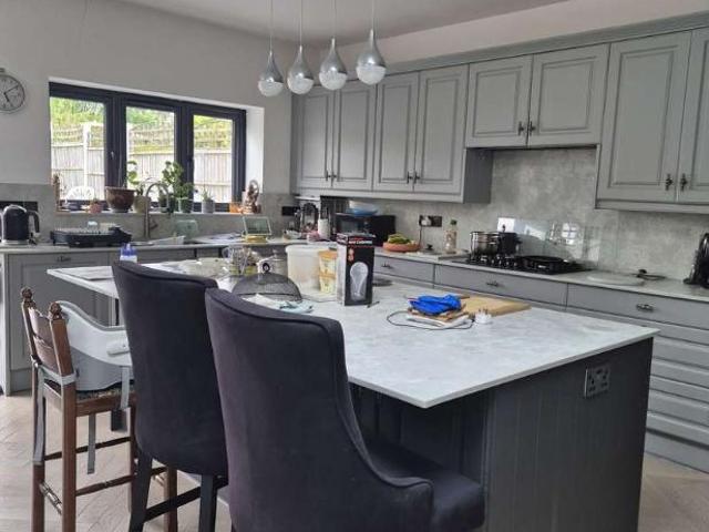 1 bed house to rent