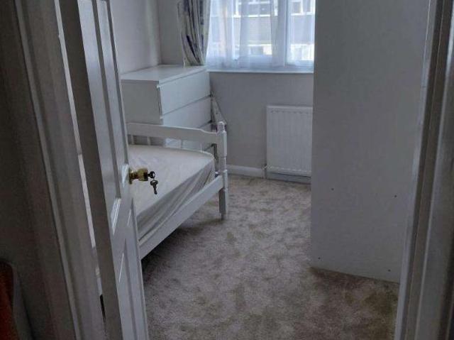 1 bed house to rent