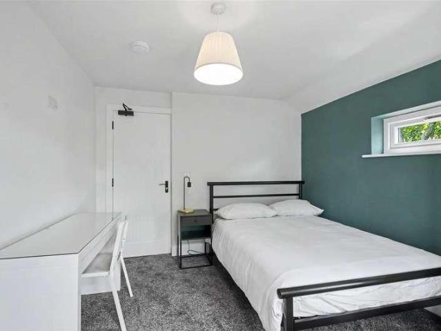 1 bed house to rent