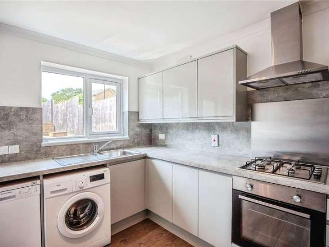 1 bed house to rent