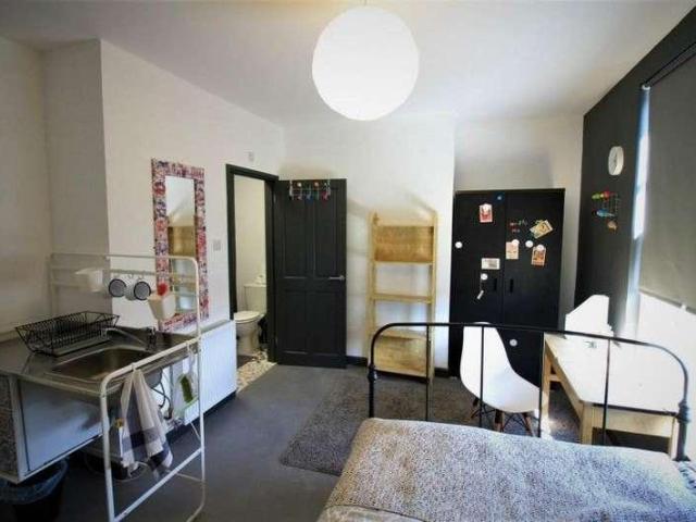1 bed house to rent