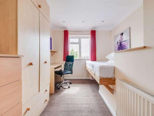1 bed house to rent