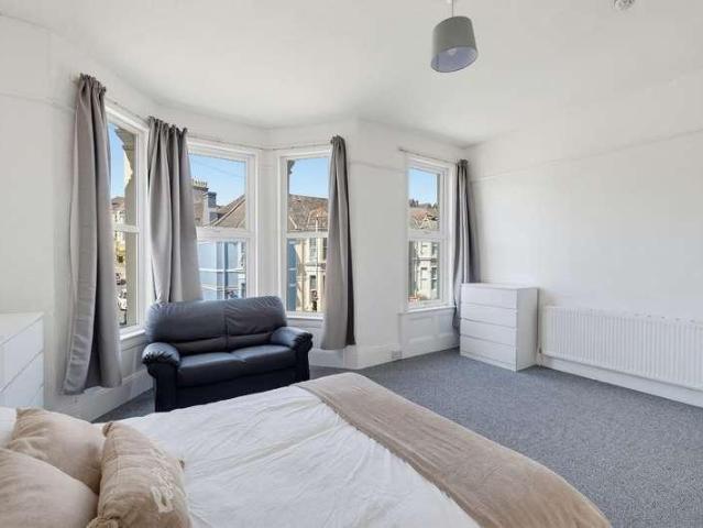 1 bed house to rent