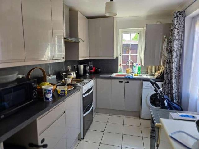 1 bed house to rent