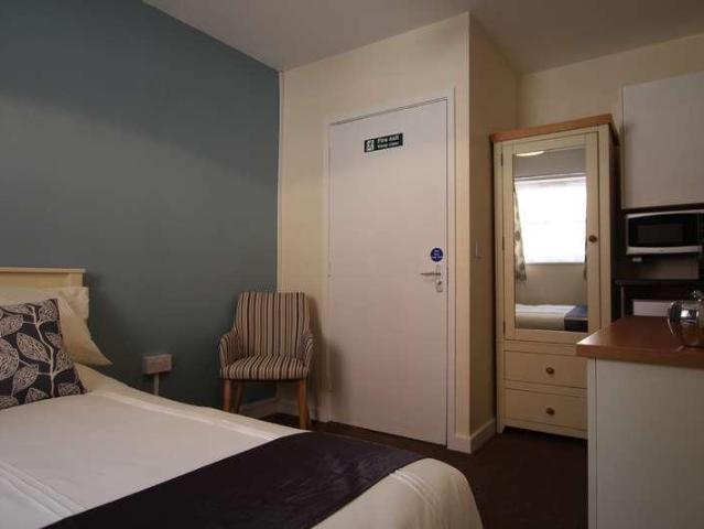 1 bed house to rent