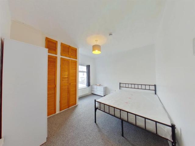 1 bed house to rent
