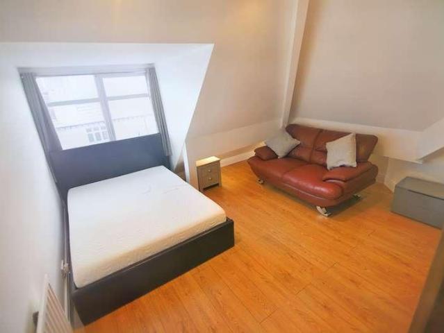 1 bed house to rent