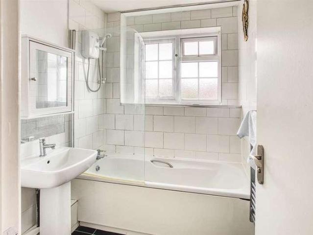 1 bed house for sale