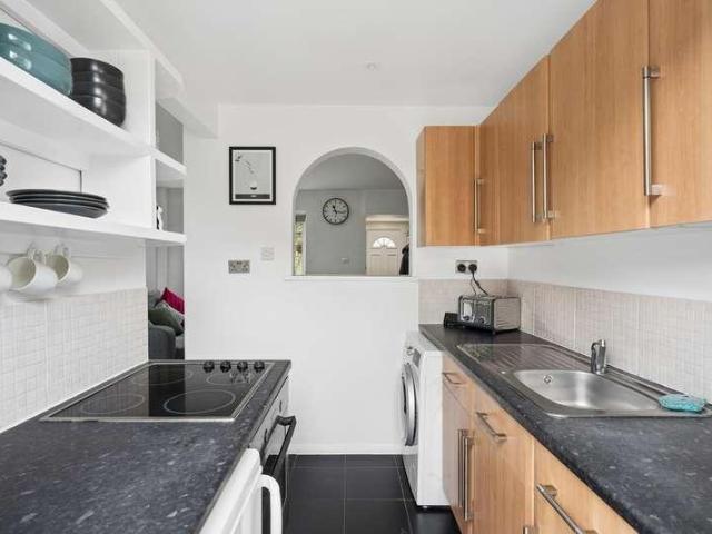 1 bed house for sale