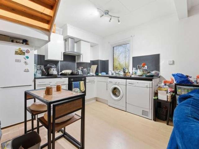 1 bed house for sale