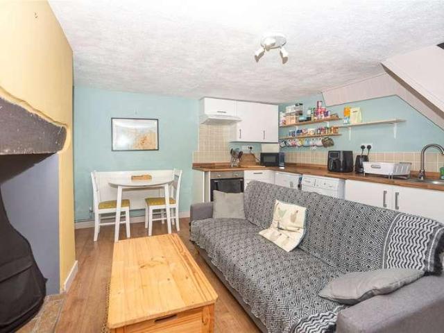 1 bed house for sale