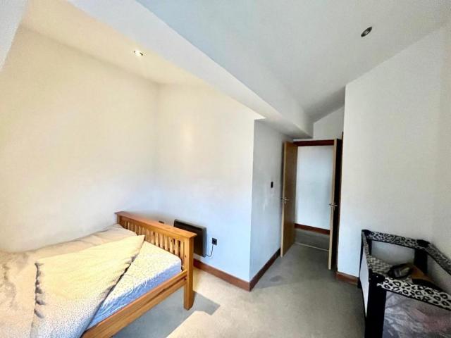 1 bed house for sale