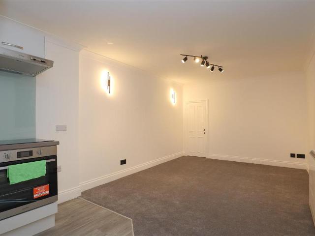 1 bed house for sale