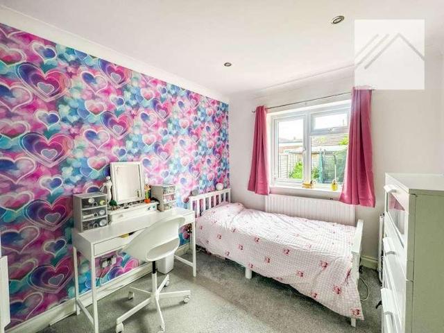 1 bed house for sale