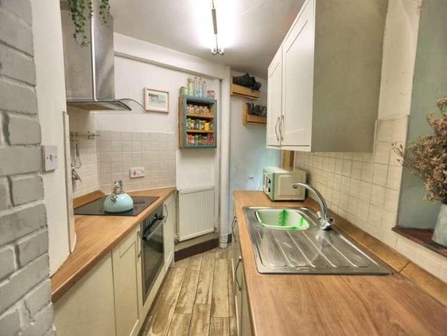 1 bed house for sale