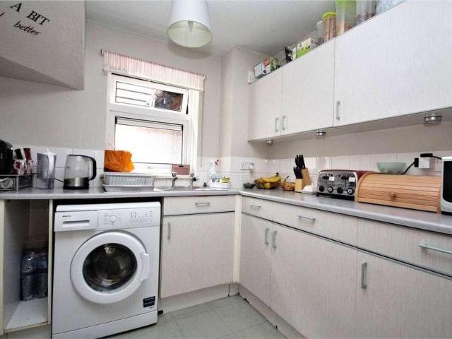 1 bed house for sale