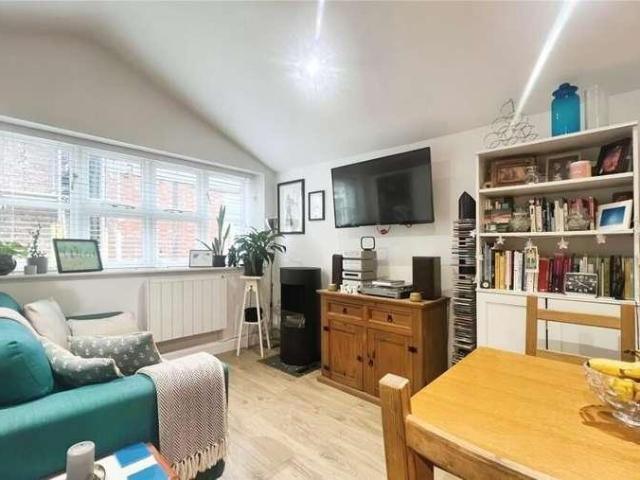 1 bed house for sale