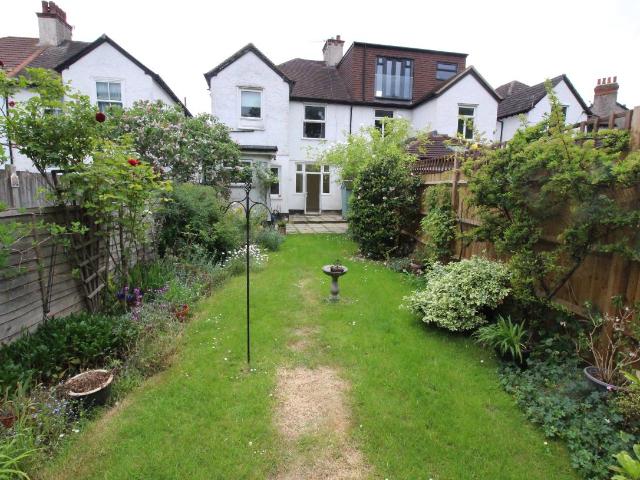 1 bed house for sale