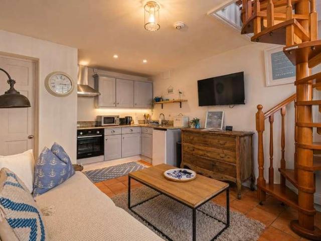 1 bed house for sale