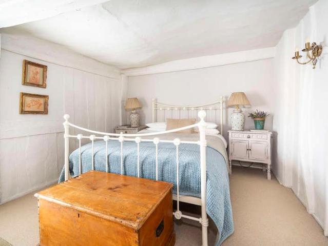 1 bed house for sale