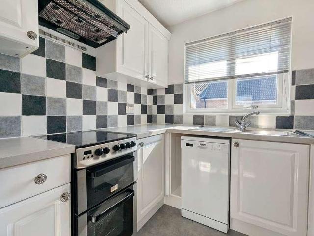1 bed house for sale