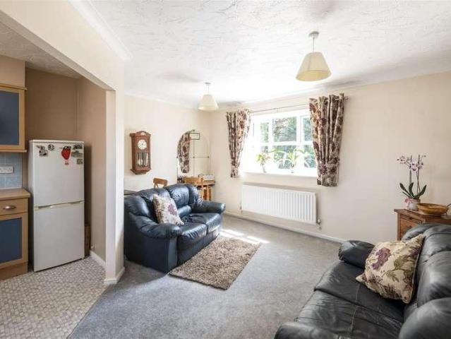 1 bed house for sale