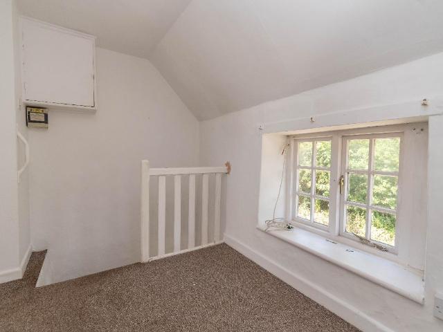 1 bed house for sale