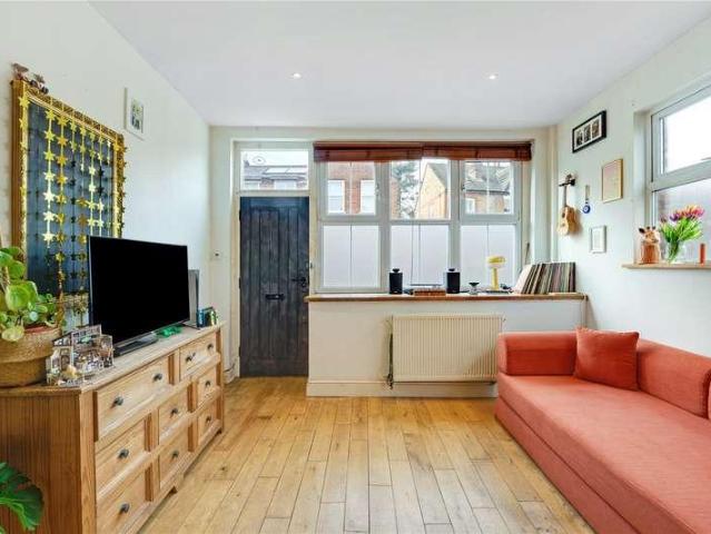 1 bed house for sale
