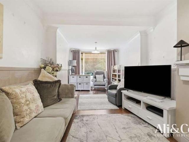 1 bed house for sale