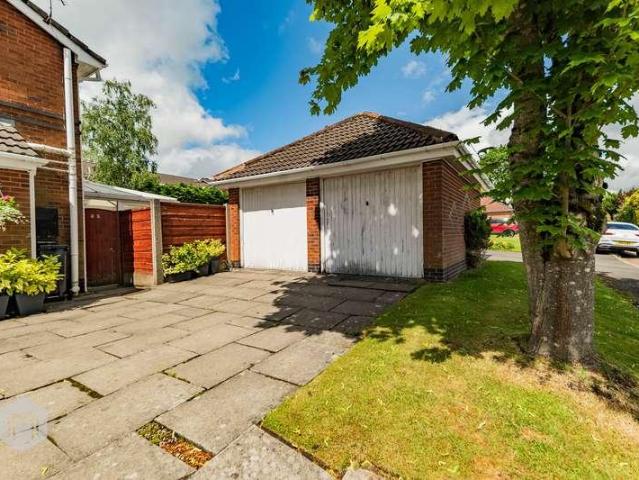 1 bed house for sale